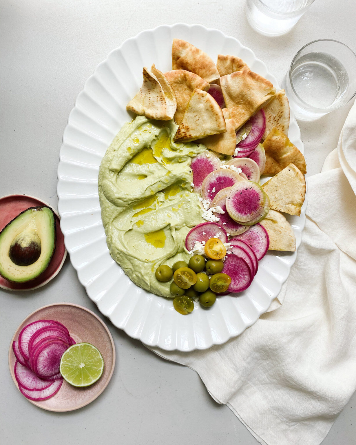 California Avocado Hummus Platter - California Avocados